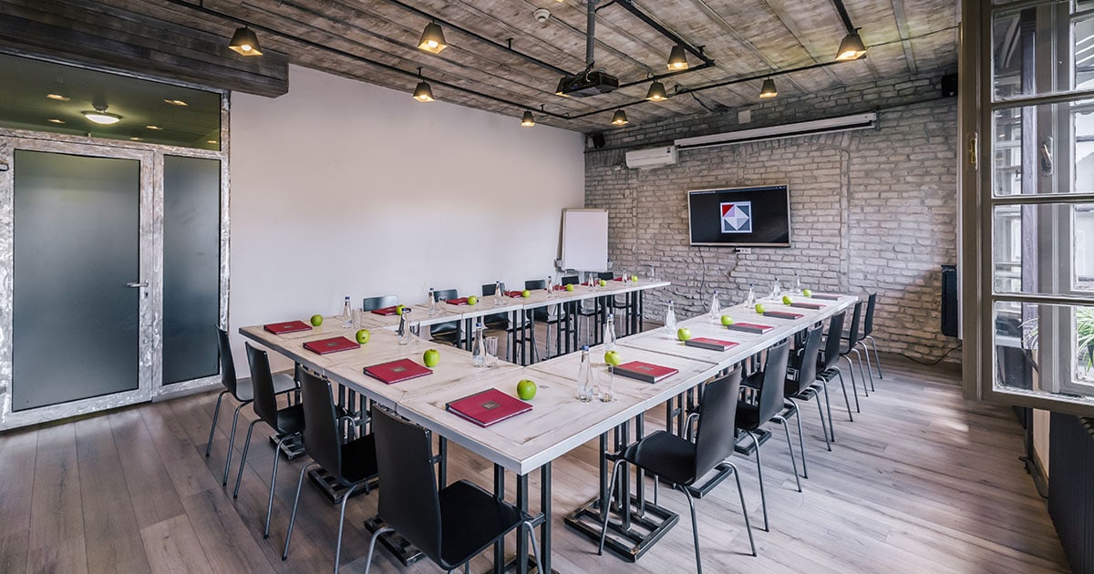 Hotel Veliki 3* conference room in Novi Sad city center